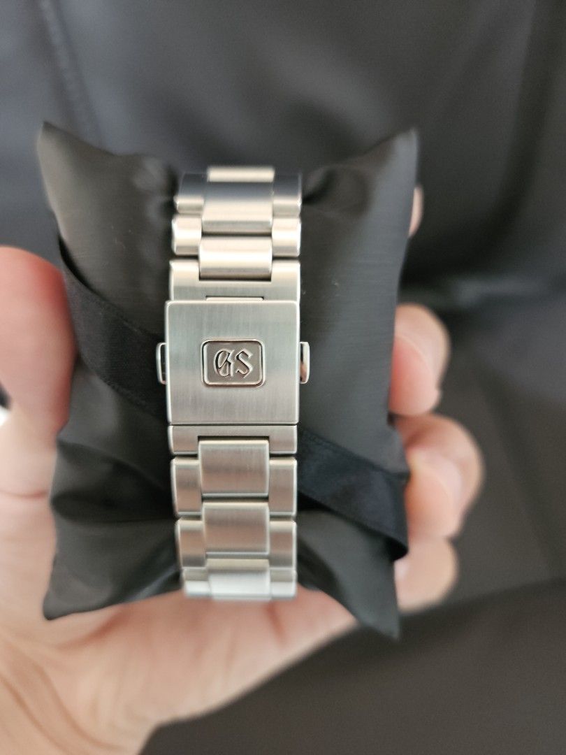 Grand Seiko SBGA467, Luxury, Watches on Carousell