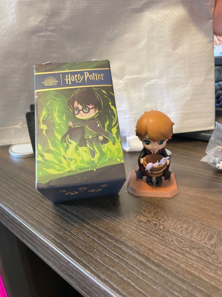 Harry Potter Ron Spits Slugs Popmart, Hobbies & Toys, Toys & Games on ...