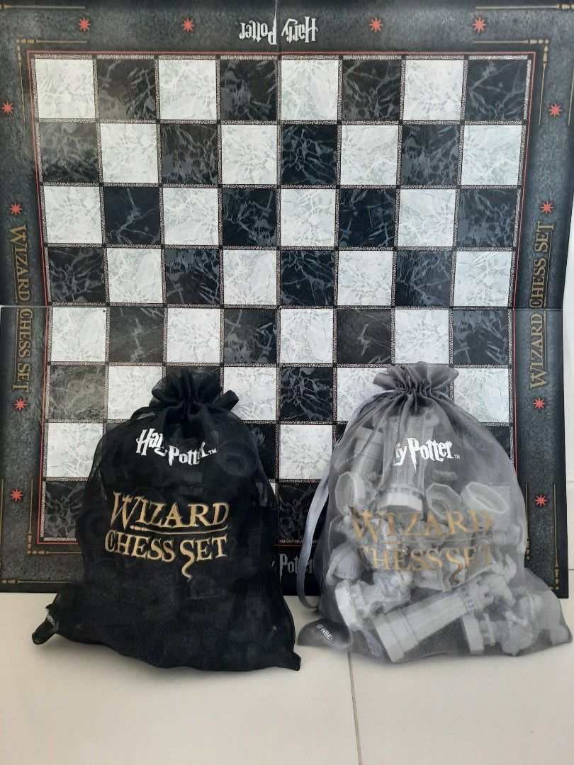 Harry Potter Wizard Chess Set by Noble Collection, Hobbies & Toys, Toys ...