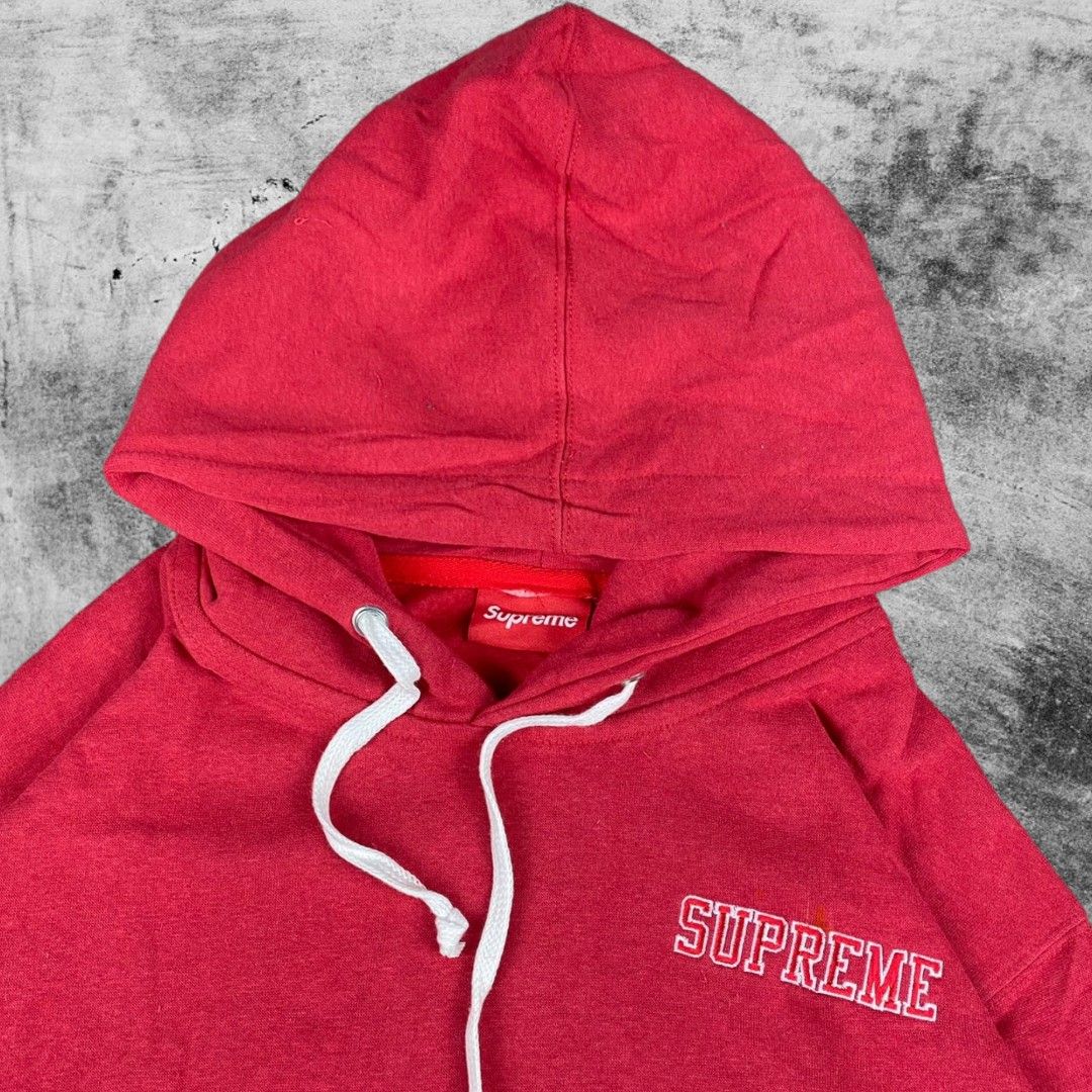 Hoodie Supreme Outline Merah, Fesyen Pria, Pakaian , Baju Luaran di ...