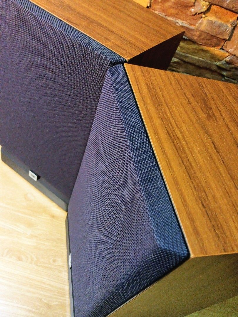 JBL P20 Bookshelf Speaker on Carousell