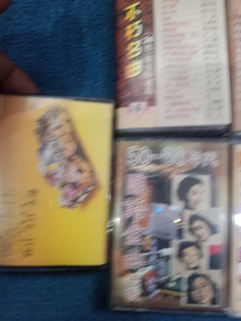 kaset lama cina hong kong, Hobbies & Toys, Music & Media, CDs & DVDs on Carousell