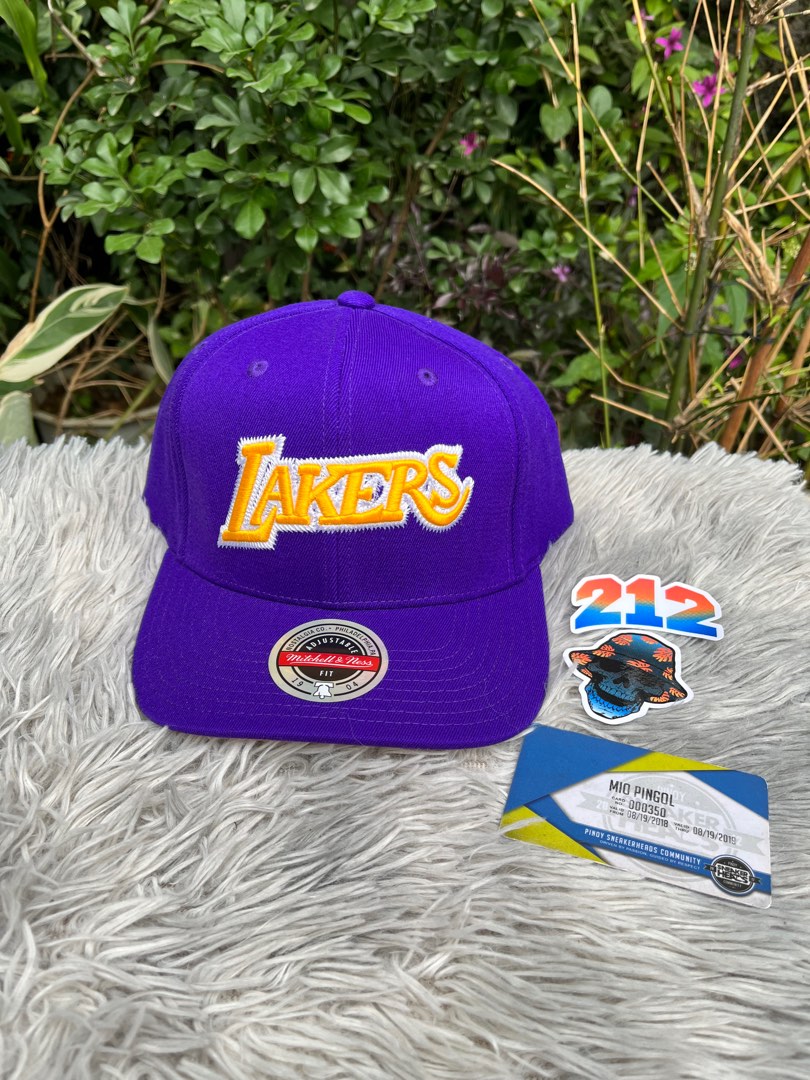 Lakers m&n red line on Carousell