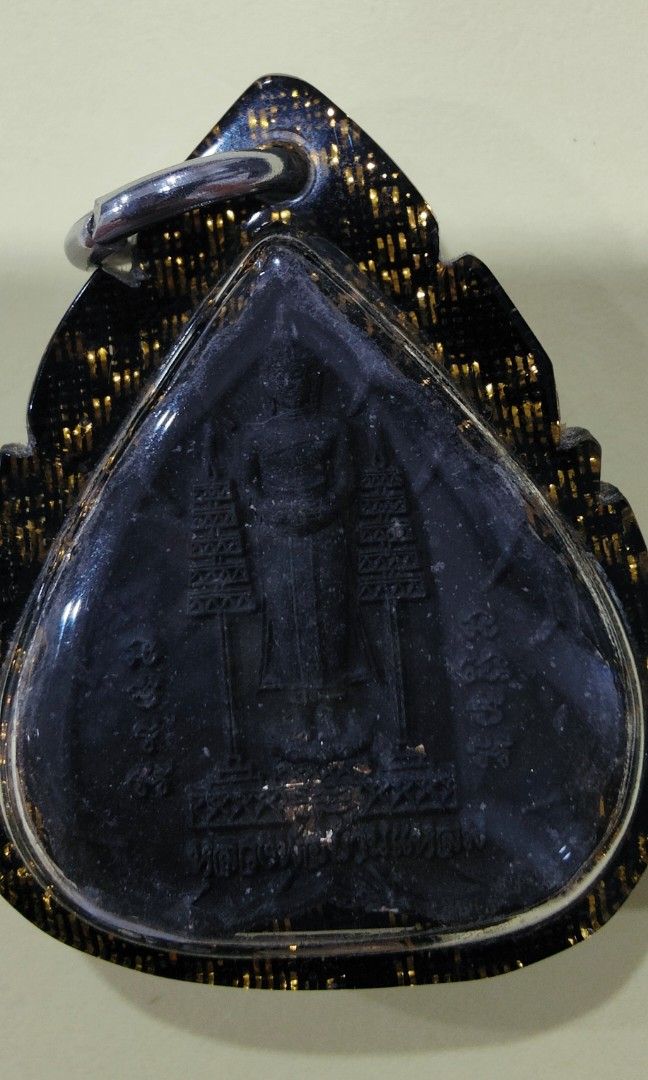 Lp Thuad Amulet, Hobbies & Toys, Memorabilia & Collectibles, Religious ...