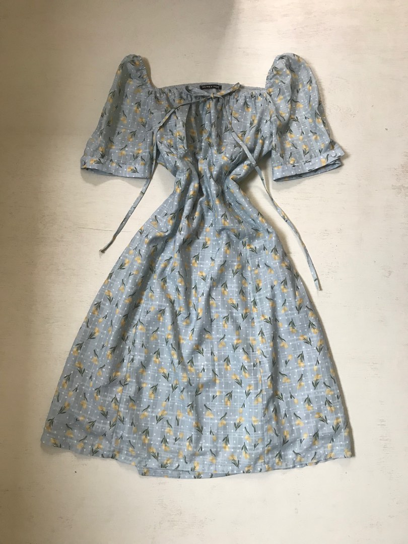 Midi Coquette Floral Baby Blue Puff Sleeve Dress on Carousell