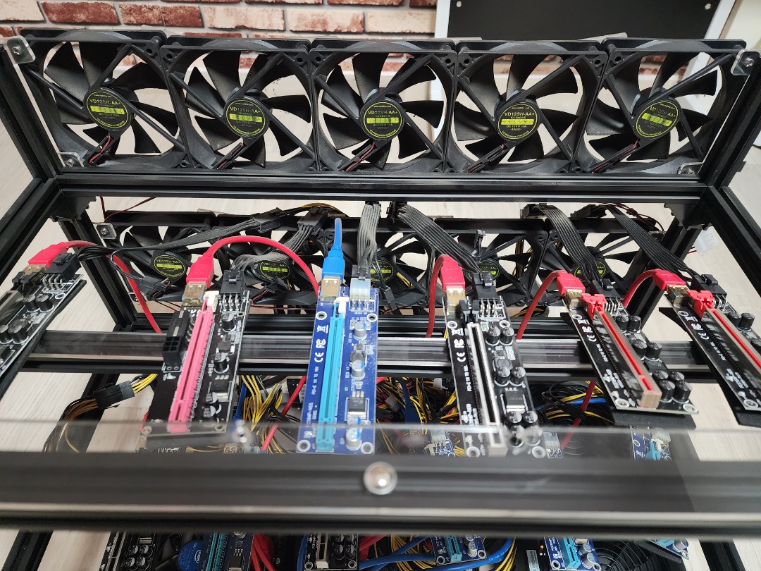Mining Rig 12 Card Set-up NO GPU, Computers & Tech, Parts & Accessories ...