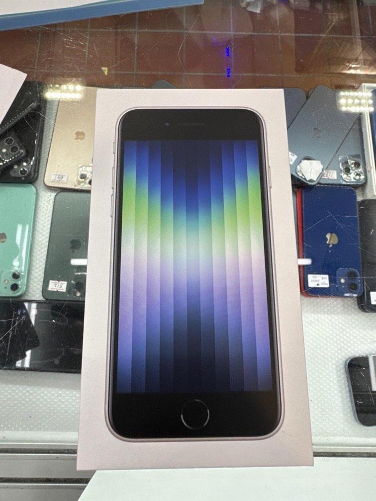 NEW Apple IPhone SE3 2022 128GB Starlight, Mobile Phones & Gadgets ...