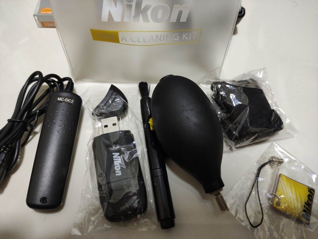 Nikon D5600 full set, Photography, Cameras on Carousell