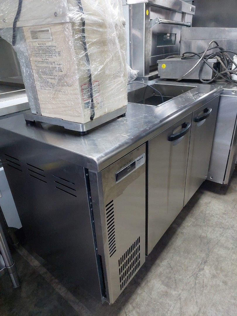 Panasonic Counter Chiller, 1200mm x 600mm x 850mmh, TV & Home ...