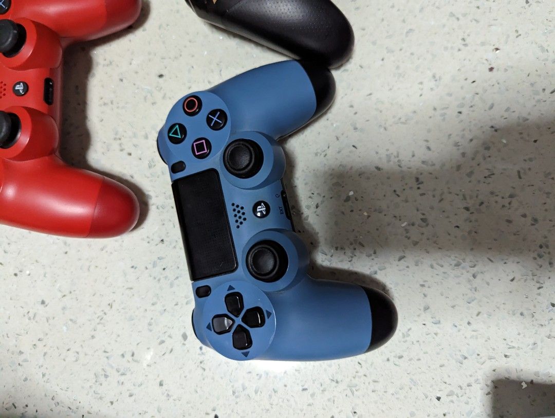 Ps4 controller blue and red and monster hunter switch pro authentic ...