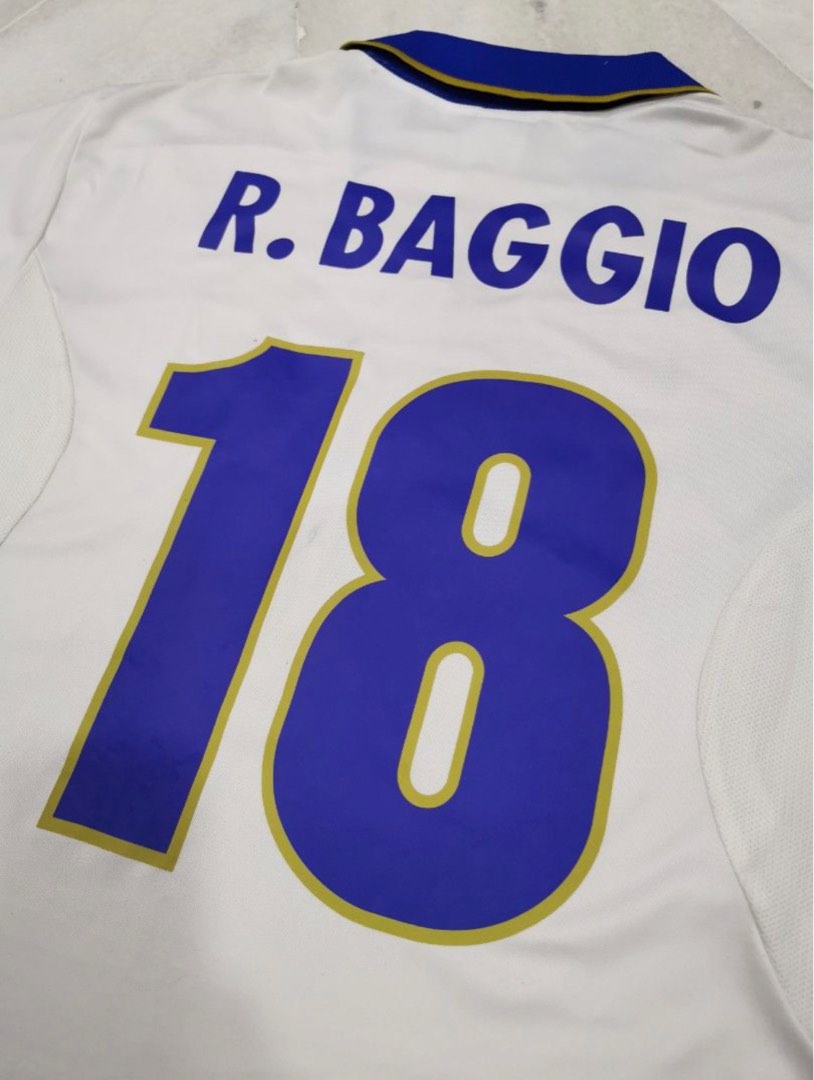 Roberto Baggio Italy 1996 Away soccer/football jersey/kit rare/retro ...