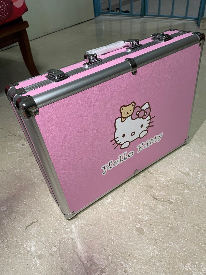 SG Set Instock Hello Kitty Mahjong Pink Limited Edition / Doraemon ...
