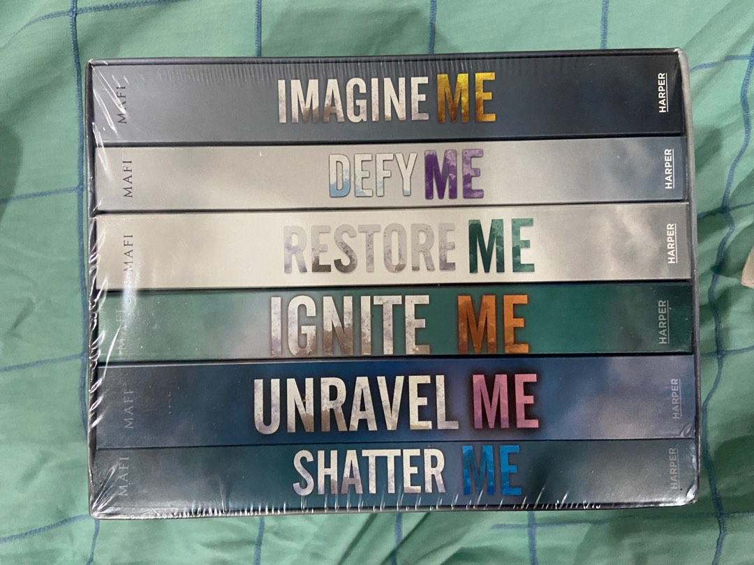 Shatter Me Series (Boxed Set, Sealed) - Tahereh Mafi, Hobbies & Toys ...