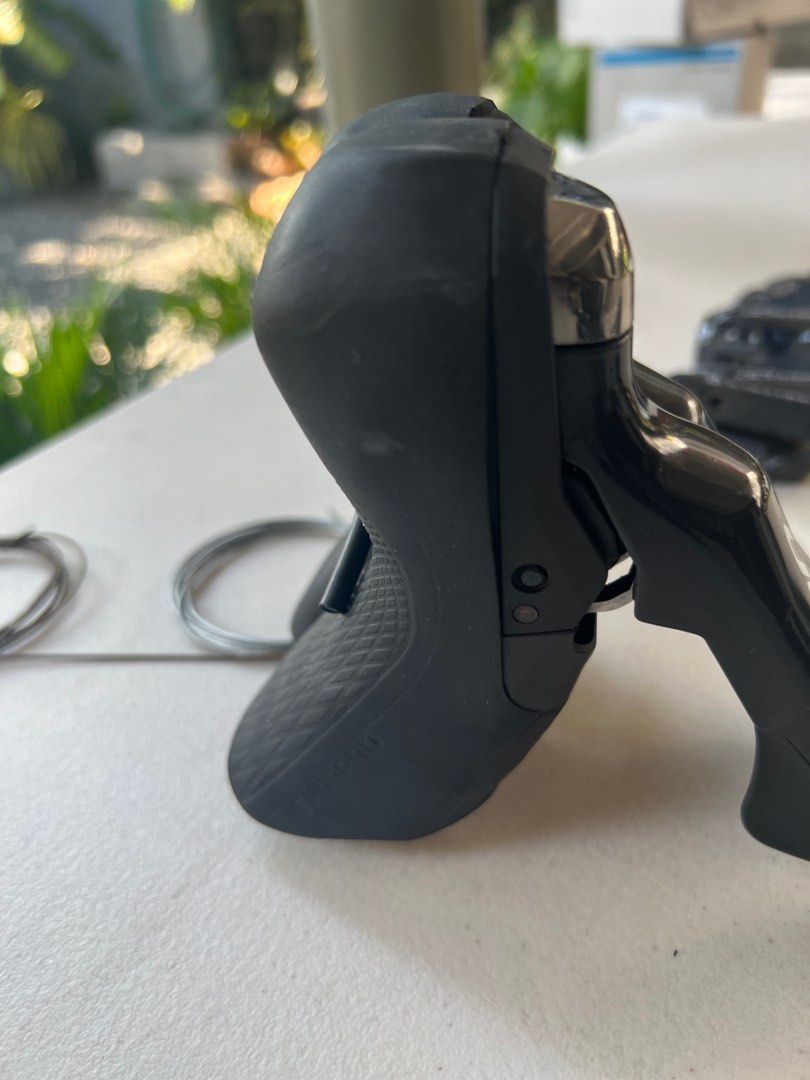 Shimano Ultegra R8020 Hydraulic STI & Calipers, Sports Equipment ...