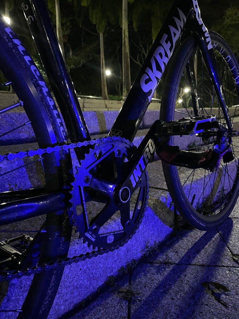 Skream fixie, Sports Equipment, Bicycles & Parts, Bicycles on Carousell