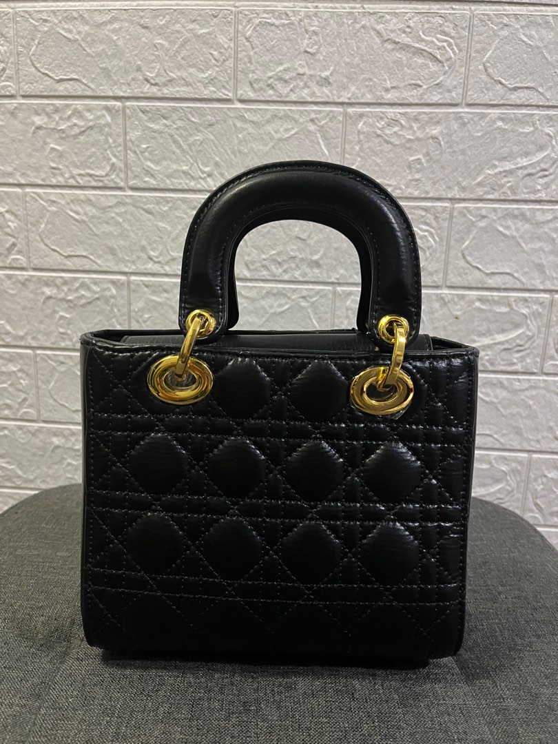 Small Box Bag, Women's Fashion, Bags & Wallets, Tote Bags on Carousell