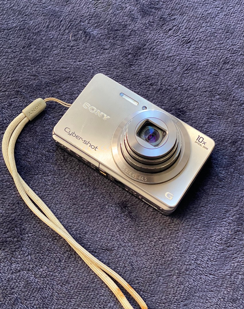 SONY CYBERSHOT DSC-W690, Photography, Cameras on Carousell