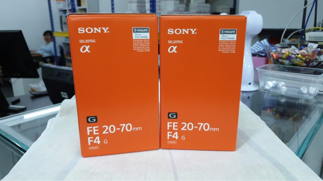 Sony FE 20-70mm F4 G ( SEL2070G ), Photography, Lens & Kits on Carousell
