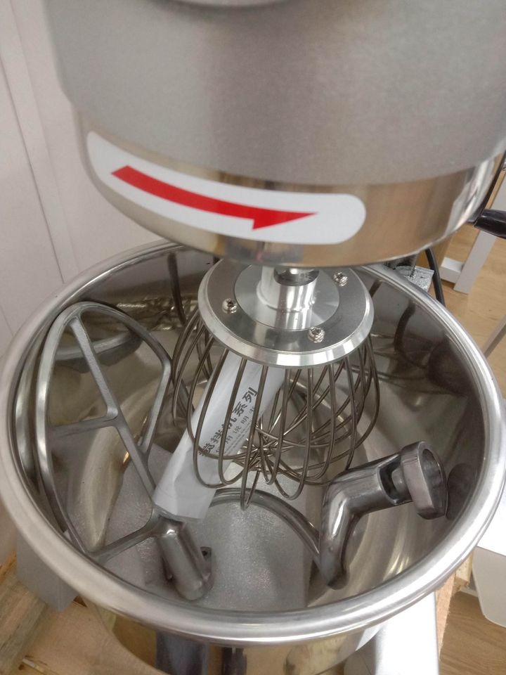 STAND MIXER 10L, Commercial & Industrial, Industrial Equipment on Carousell