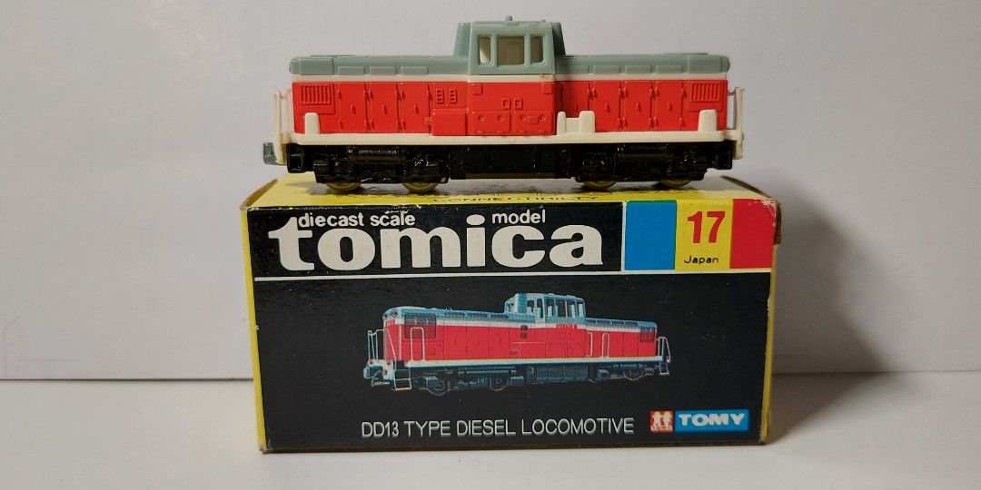 Tomica 17 DD13 TYPE DISSEL LOCOMPTIVE 火車 機關車, 興趣及遊戲, 玩具 & 遊戲類 - Carousell