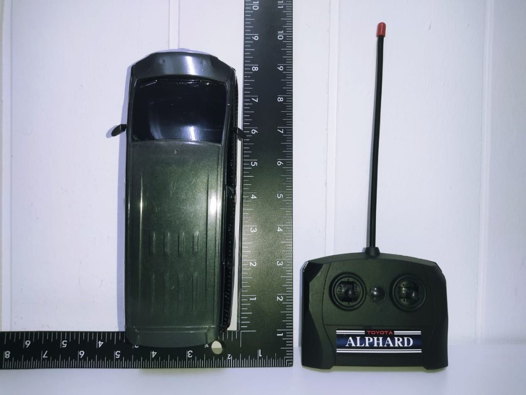 TOYOTA ALPHARD VELLFIRE RC REMOTE CONTROL CAR, Hobbies & Toys, Toys ...