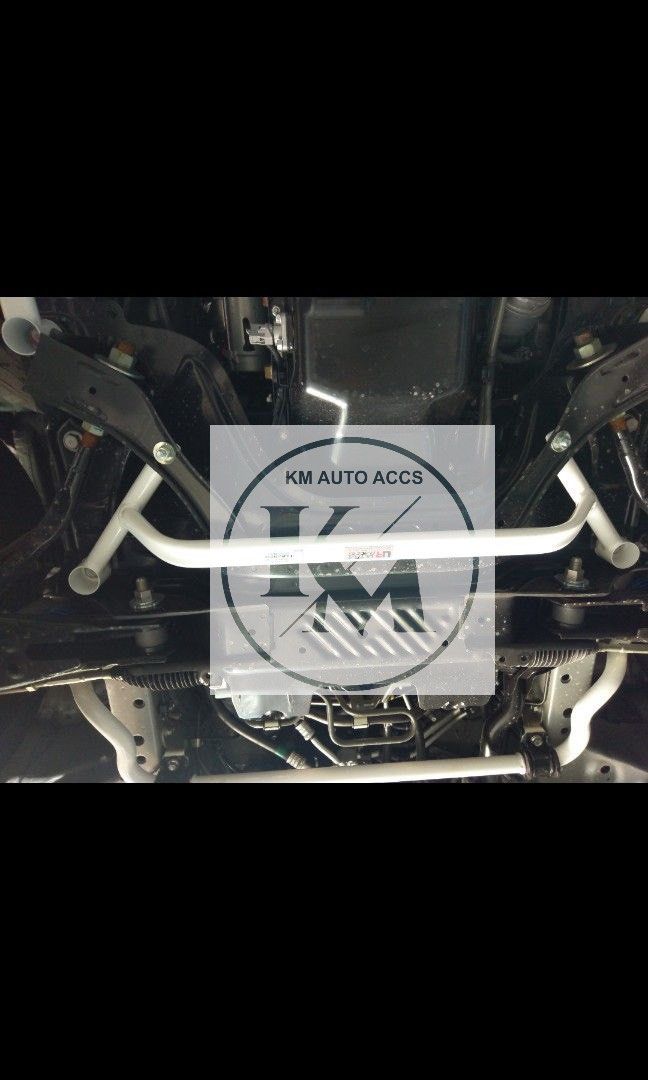 Toyota Hiace & Nissan NV200 Ultra Racing Bars / Hiace Accessories ...