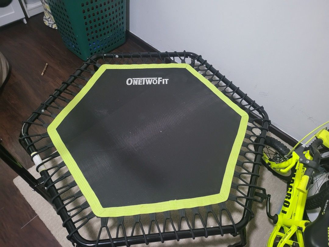 Trampoline (One Two Fit), Sports Equipment, Exercise & Fitness, Cardio ...
