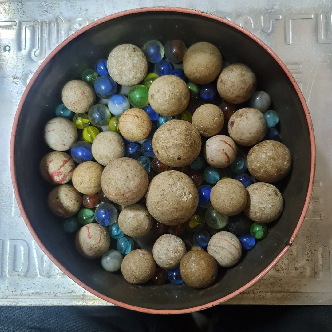 Vintage Goli game with clay marble and glass marbles, Hobbies & Toys ...