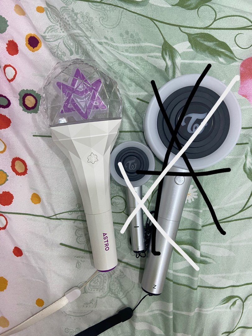 wts astro lightstick, Hobbies & Toys, Collectibles & Memorabilia, K ...