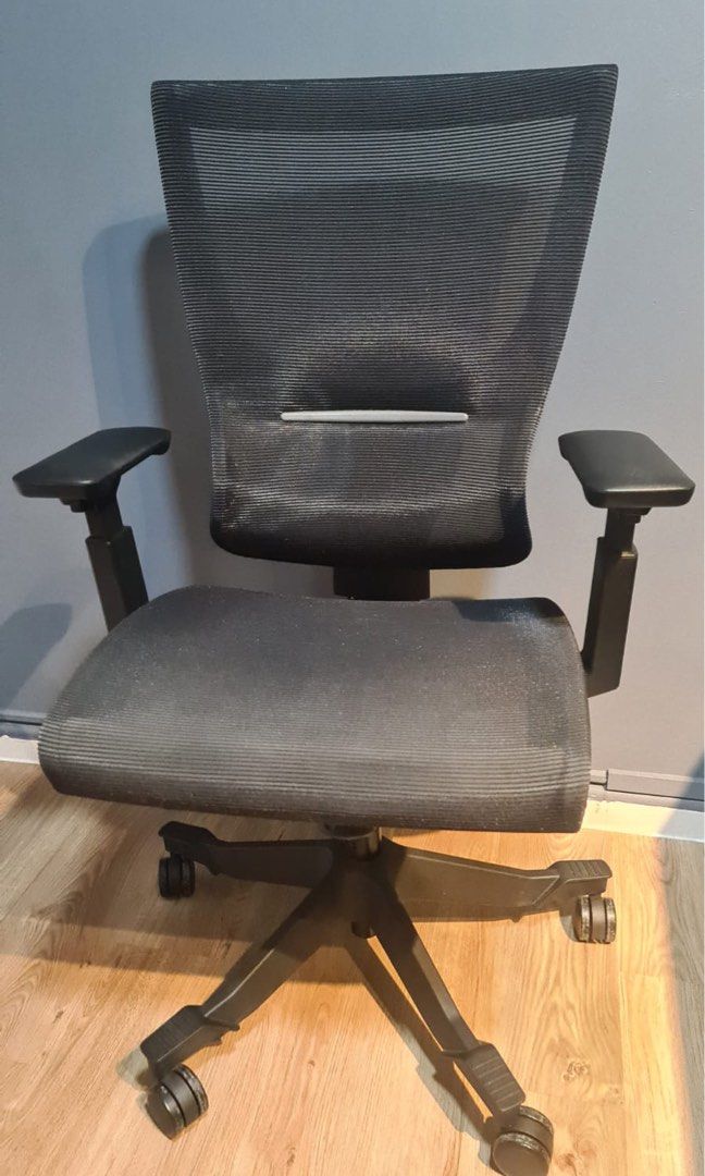 Ergotune Classic Ergonomic Office Chair, Furniture & Home Living ...