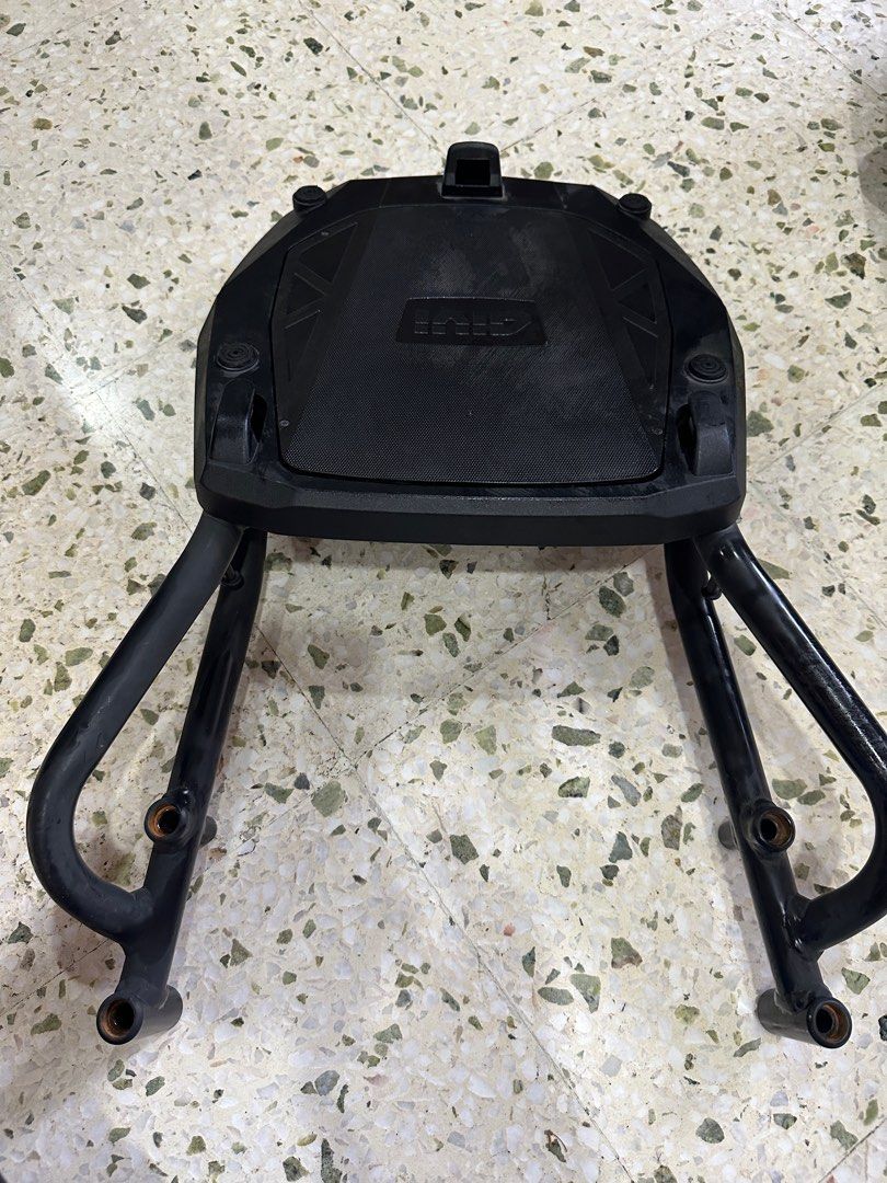 WTS: Top box rack and base for CB400 Revo 2019, Motorcycles, Motorcycle ...