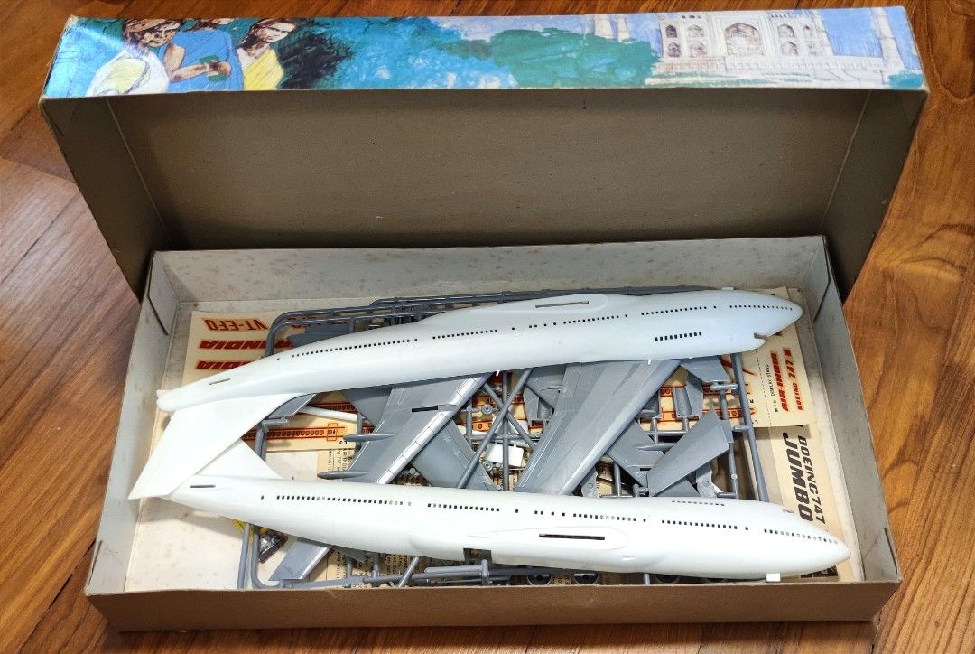 1970s Hasegawa Air India Boeing 747 Model Kit, Hobbies & Toys, Toys ...