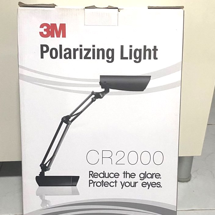 3M Black CR2000 Polarizing Light Lamp, Furniture & Home Living ...