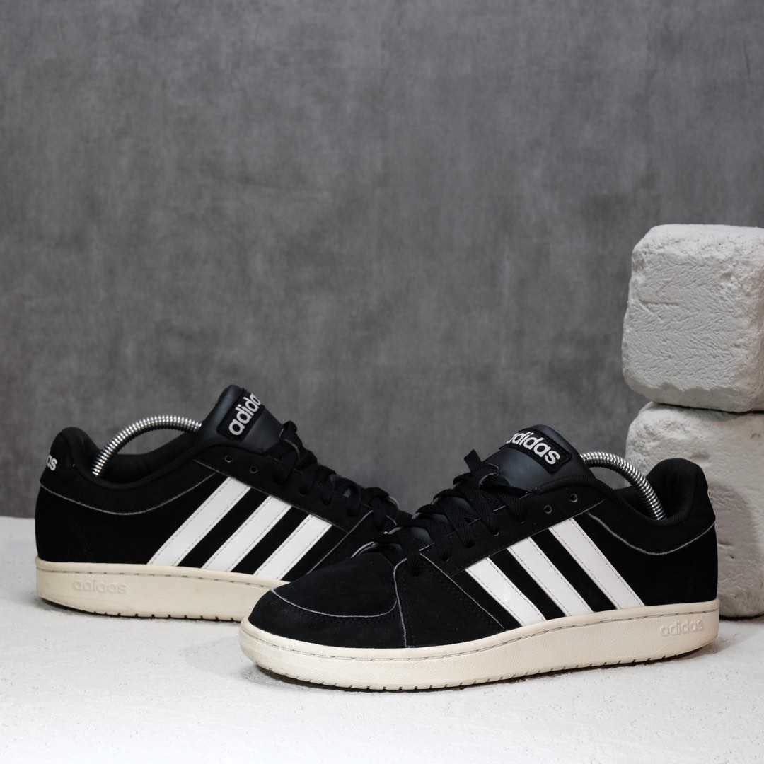 Adidas Sepatu, Fesyen Pria, Sepatu , Sneakers di Carousell
