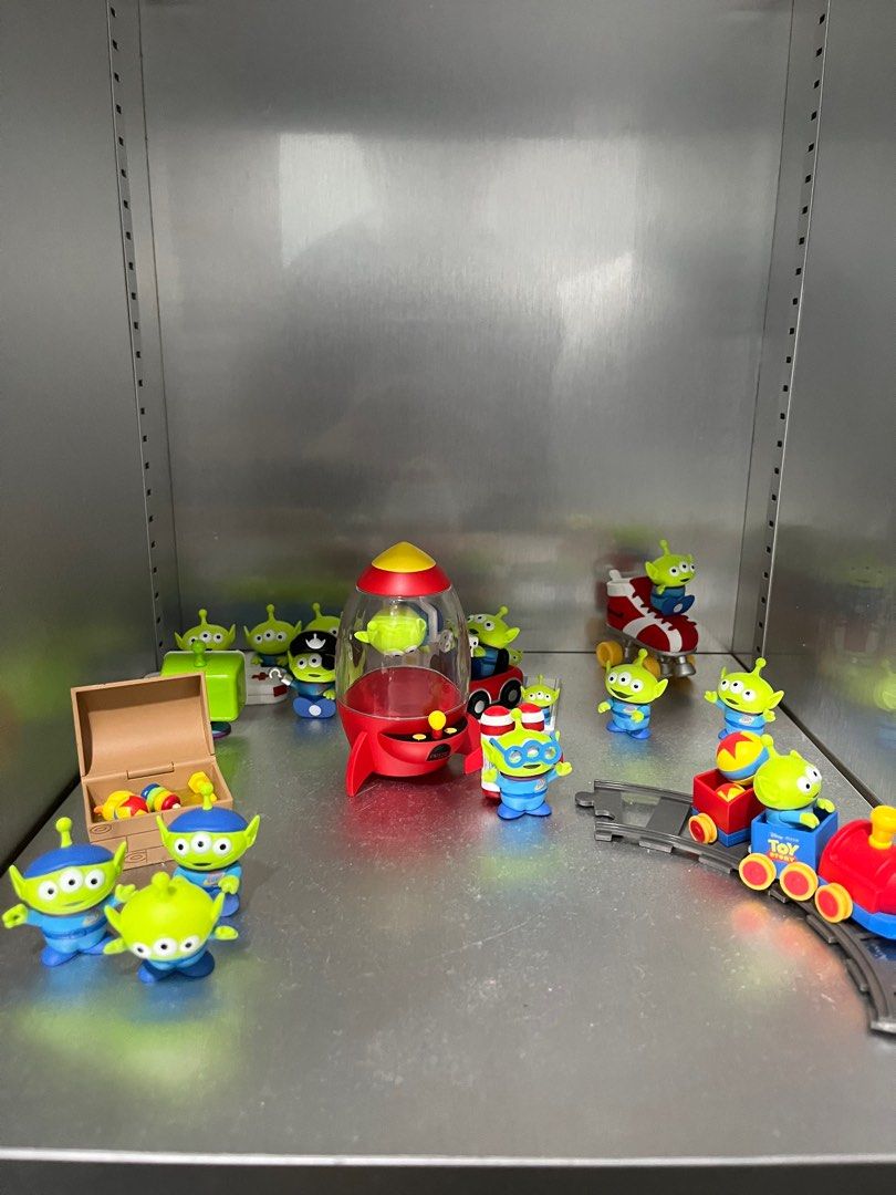 Alien Days - Popmart, Hobbies & Toys, Toys & Games on Carousell