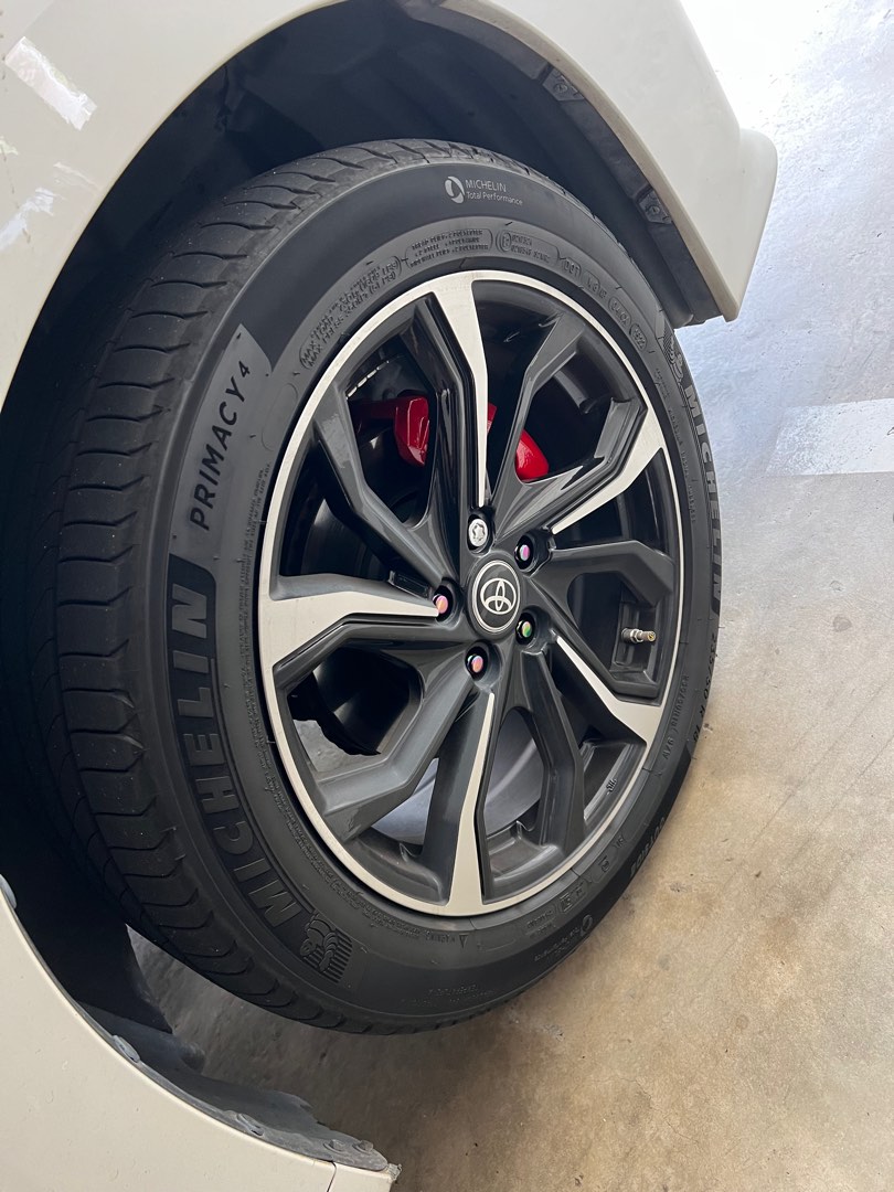 Toyota Alphard Vellfire Harrier CH-R 18” Rim With Michelins 90%, Car ...
