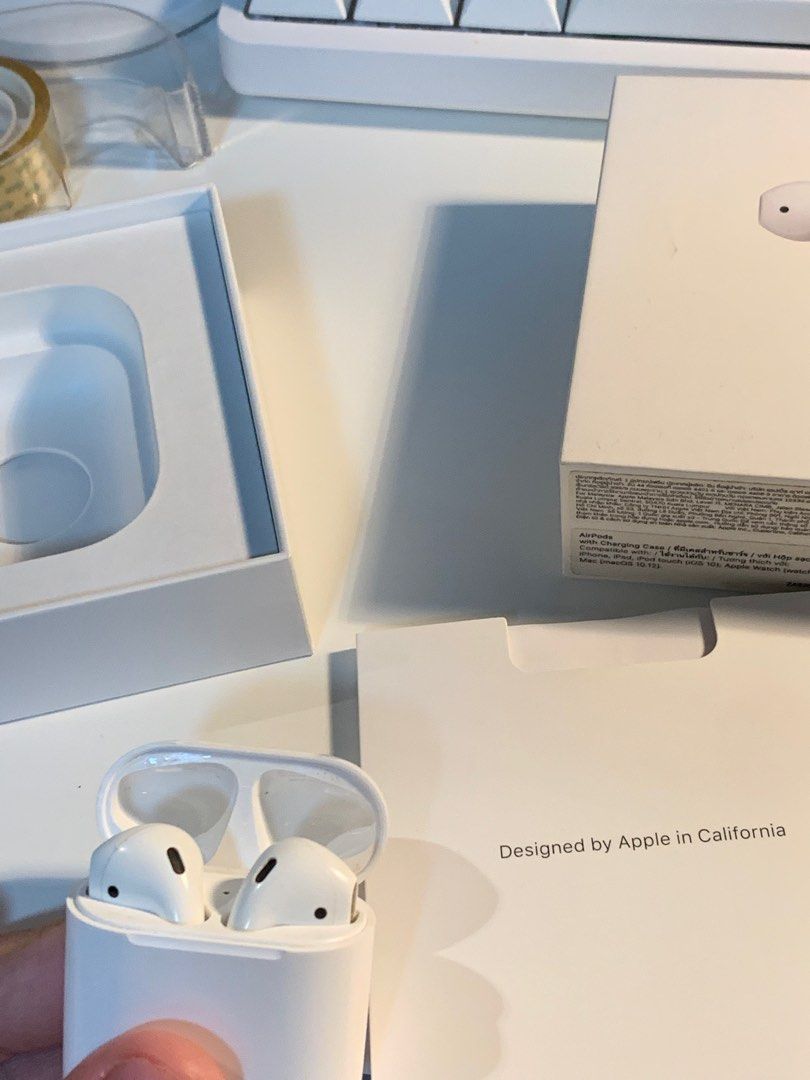 APPLE AIRPODS GEN 1, Audio, Earphones on Carousell