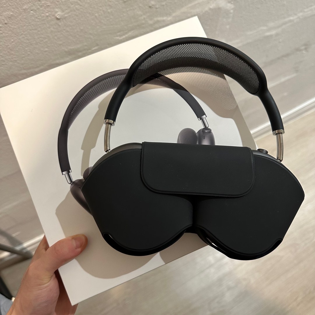 Apple Airpods Max Space Grey, Audio, Headphones & Headsets on Carousell