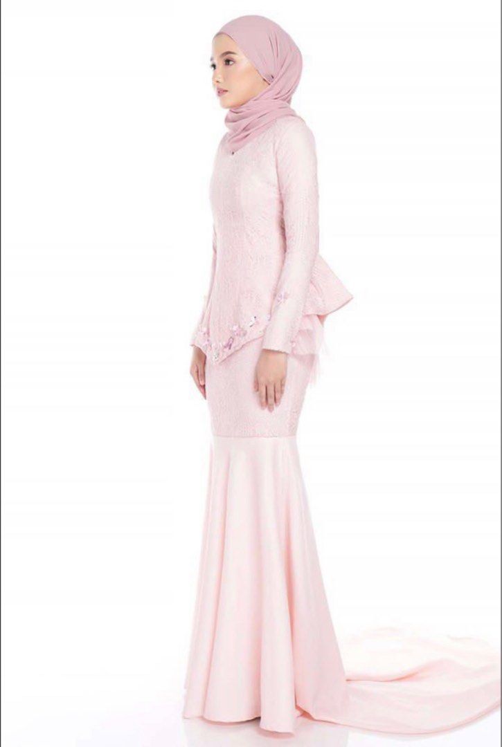 Baju Raya Wanzar, Women's Fashion, Dresses & Sets, Dresses on Carousell
