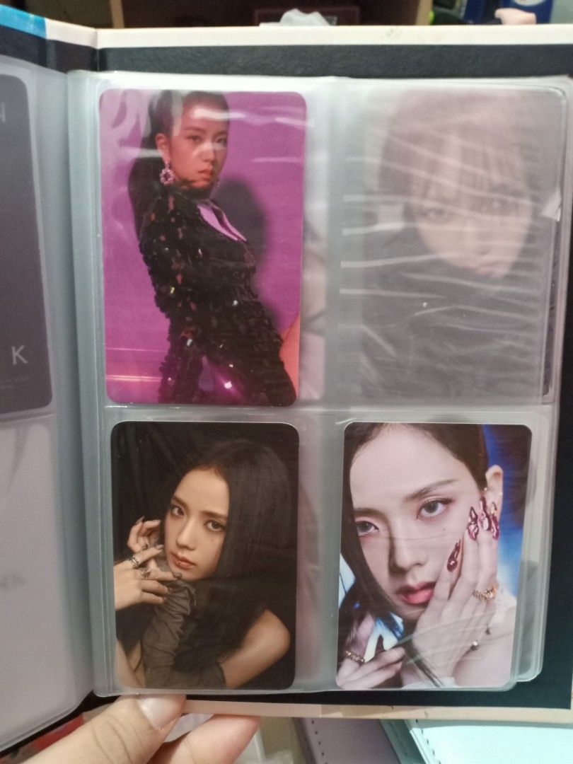 BlackPink Jisoo Square Up/Born Pink set, Hobbies & Toys, Memorabilia ...