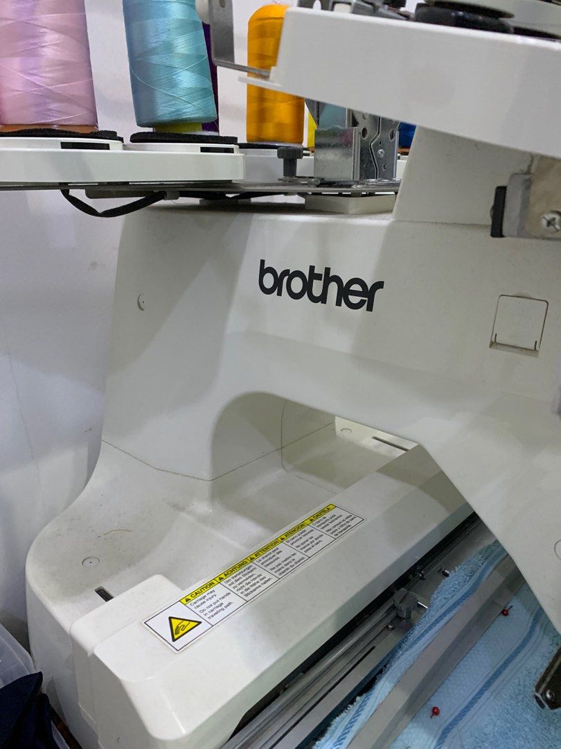 Brother Entrepreneur Pro PR-1000 10 Needles Embroidery Machine ...