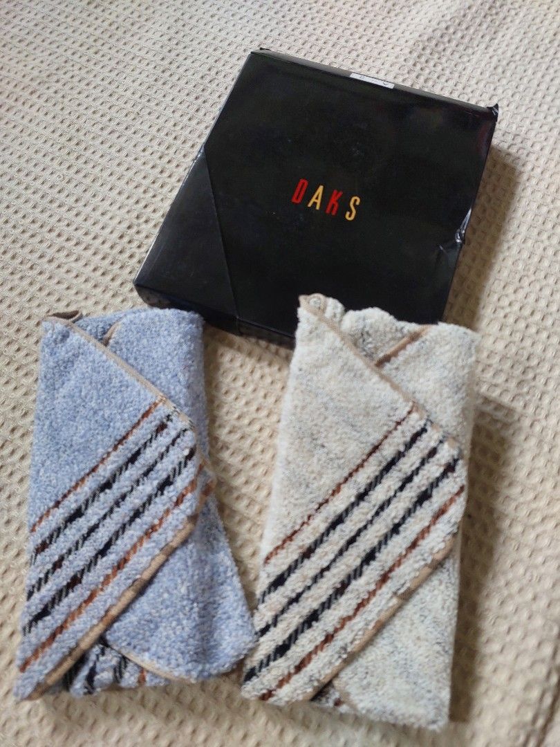 Bundle ELLE & DAKS Towel, Furniture & Home Living, Bedding & Towels on Carousell