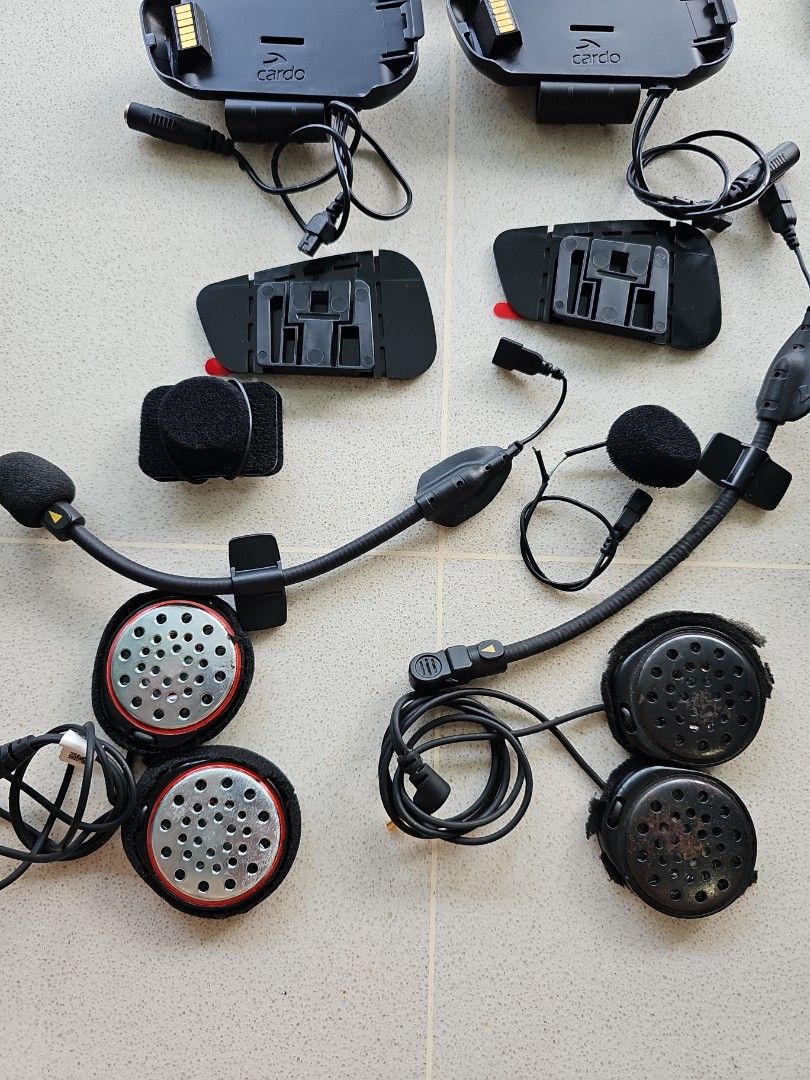 Cardo Packtalk Bold, Motorcycles, Motorcycle Accessories on Carousell