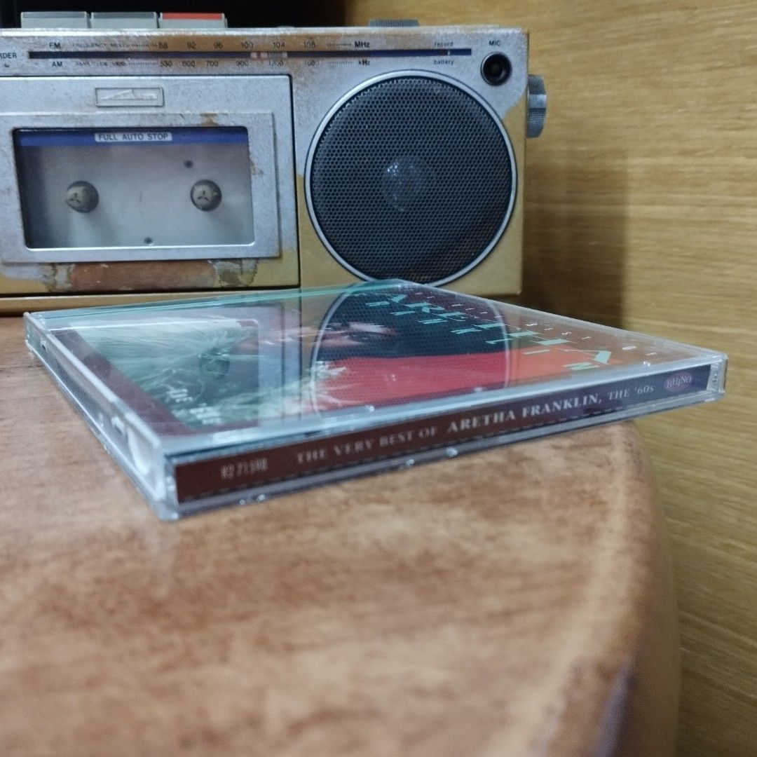 (CD) THE VERY BEST OF ARETHA FRANKLIN, Hobbies & Toys, Music & Media, CDs & DVDs on Carousell