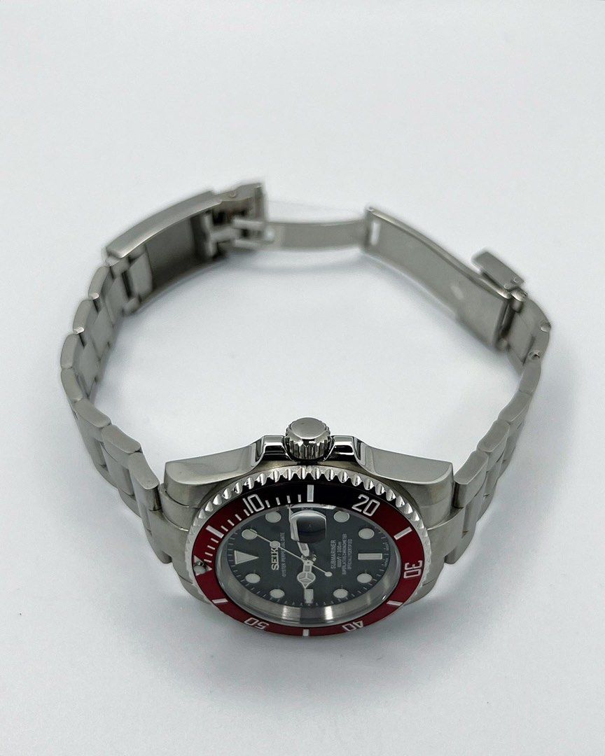 Custom Seiko Mod Red Bezel Submariner in 40mm, Men's Fashion, Watches ...