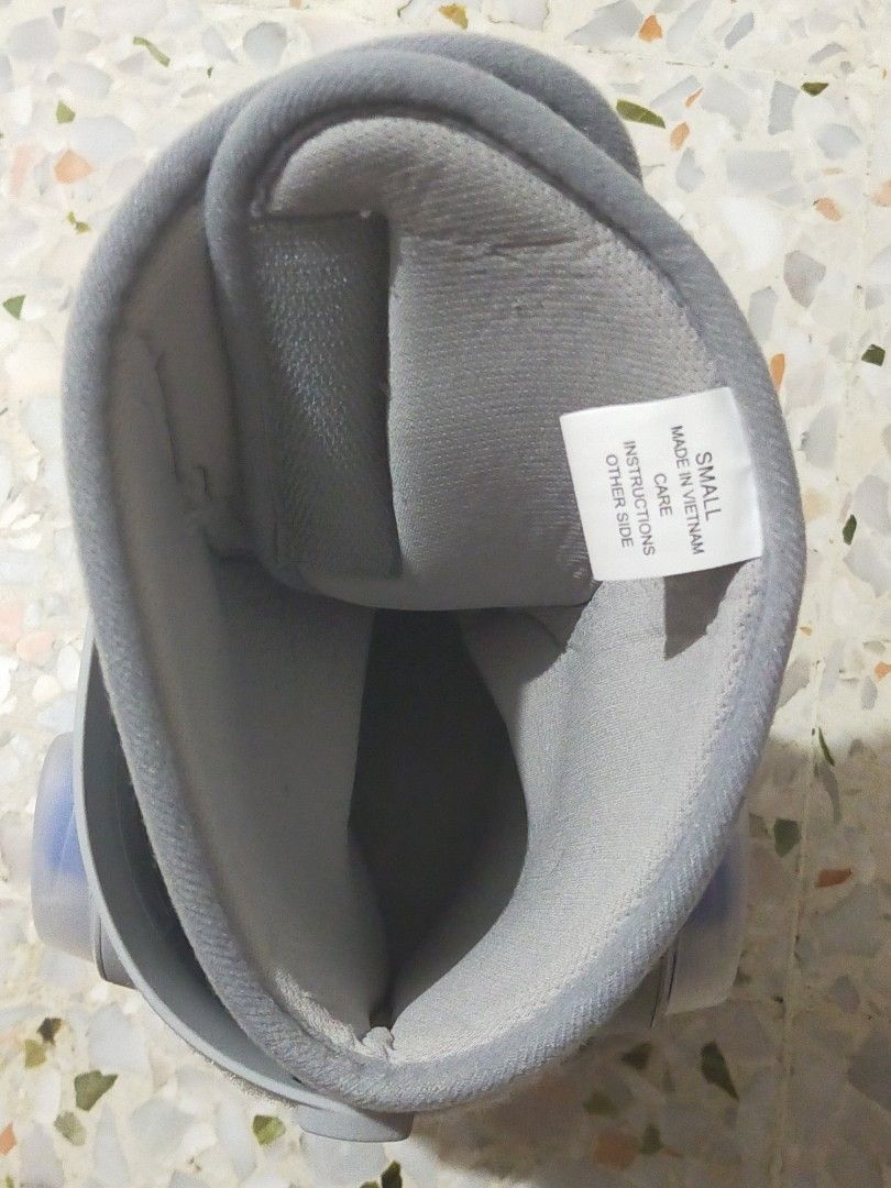 DeRoyal Full Shell 2 Cast Fracture Walker Boot and Clutches, Health & Nutrition, Medical ...