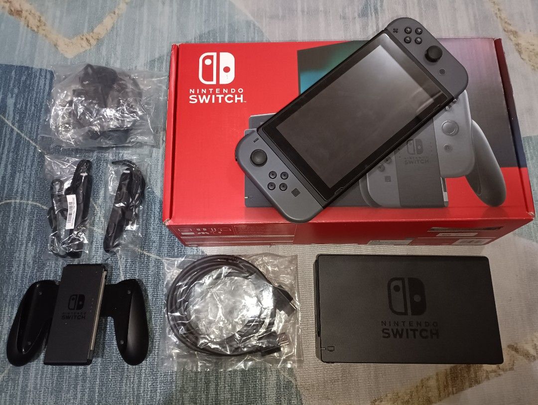 For Sale 2nd Hand Nintendo Switch V2 Gray Complete, Video Gaming, Video ...