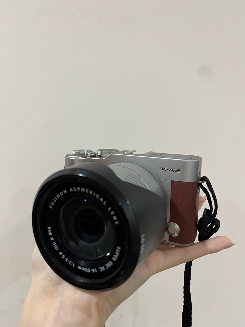 fujifilm xa3, Photography, Cameras on Carousell