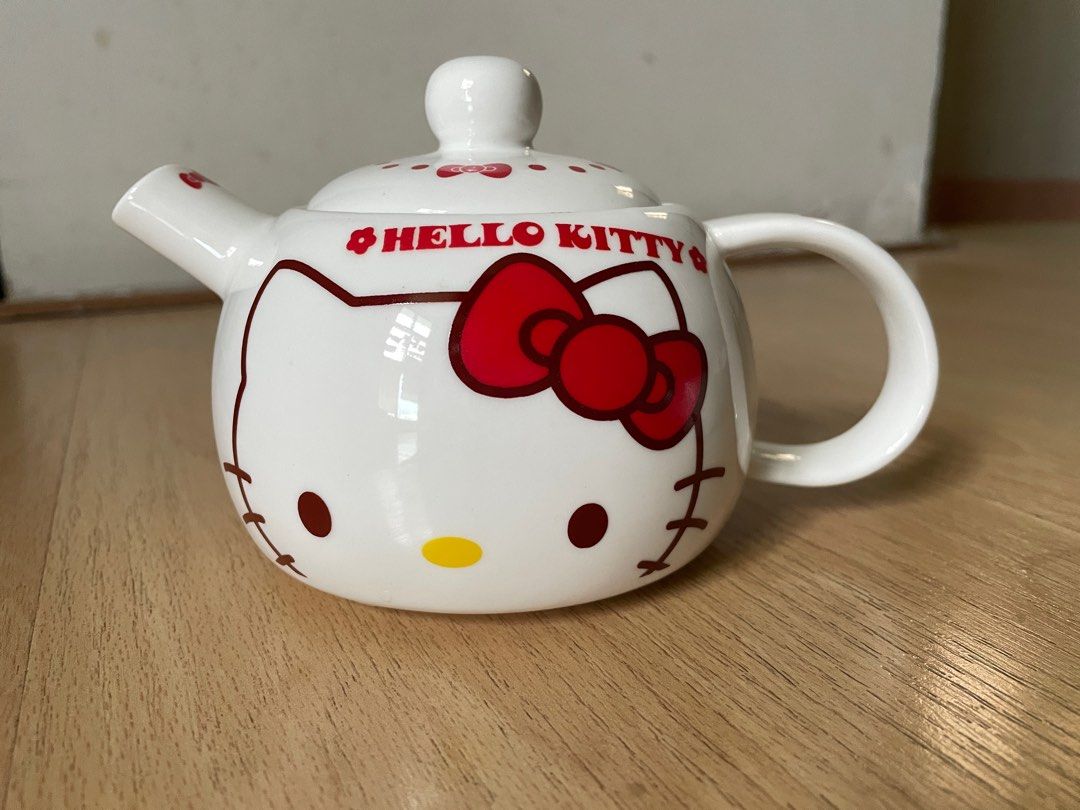 Hello Kitty ceramic tea set, Furniture & Home Living, Kitchenware ...