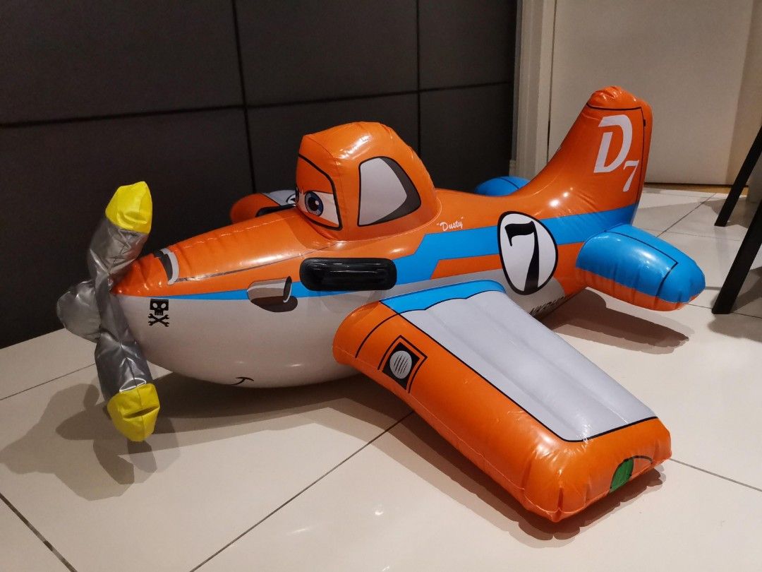 Intex disney planes float Dusty, Hobbies & Toys, Toys & Games on Carousell